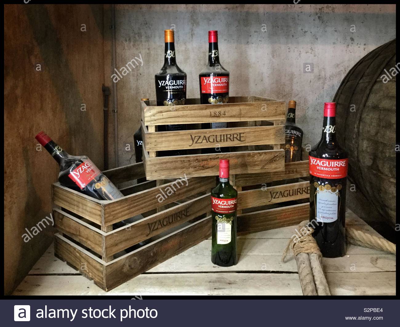Tarragona spain vermouth hi-res stock photography and images - Alamy