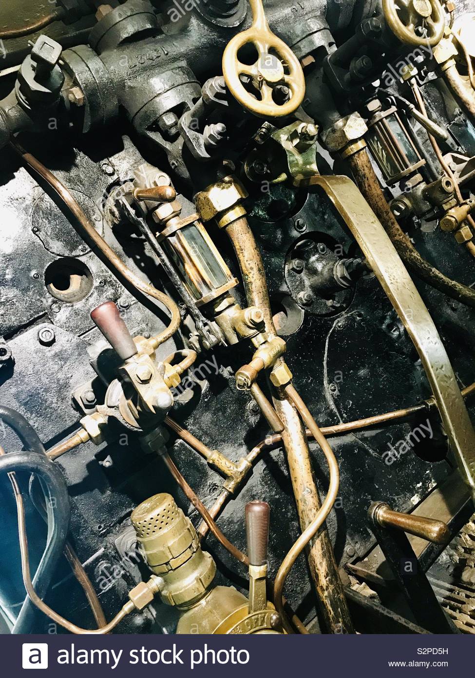 Steam train controls hi-res stock photography and images - Alamy