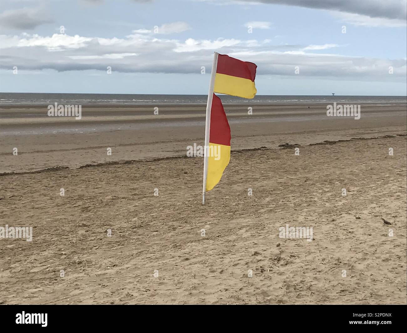 Lifeguards flags hi-res stock photography and images - Alamy
