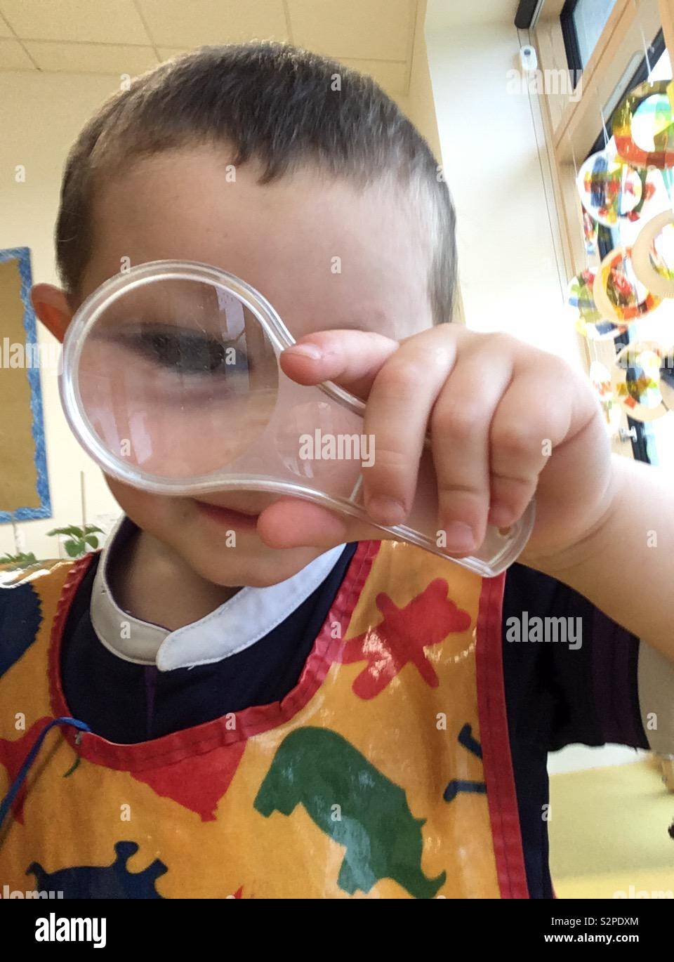 Spy eye hi-res stock photography and images - Alamy