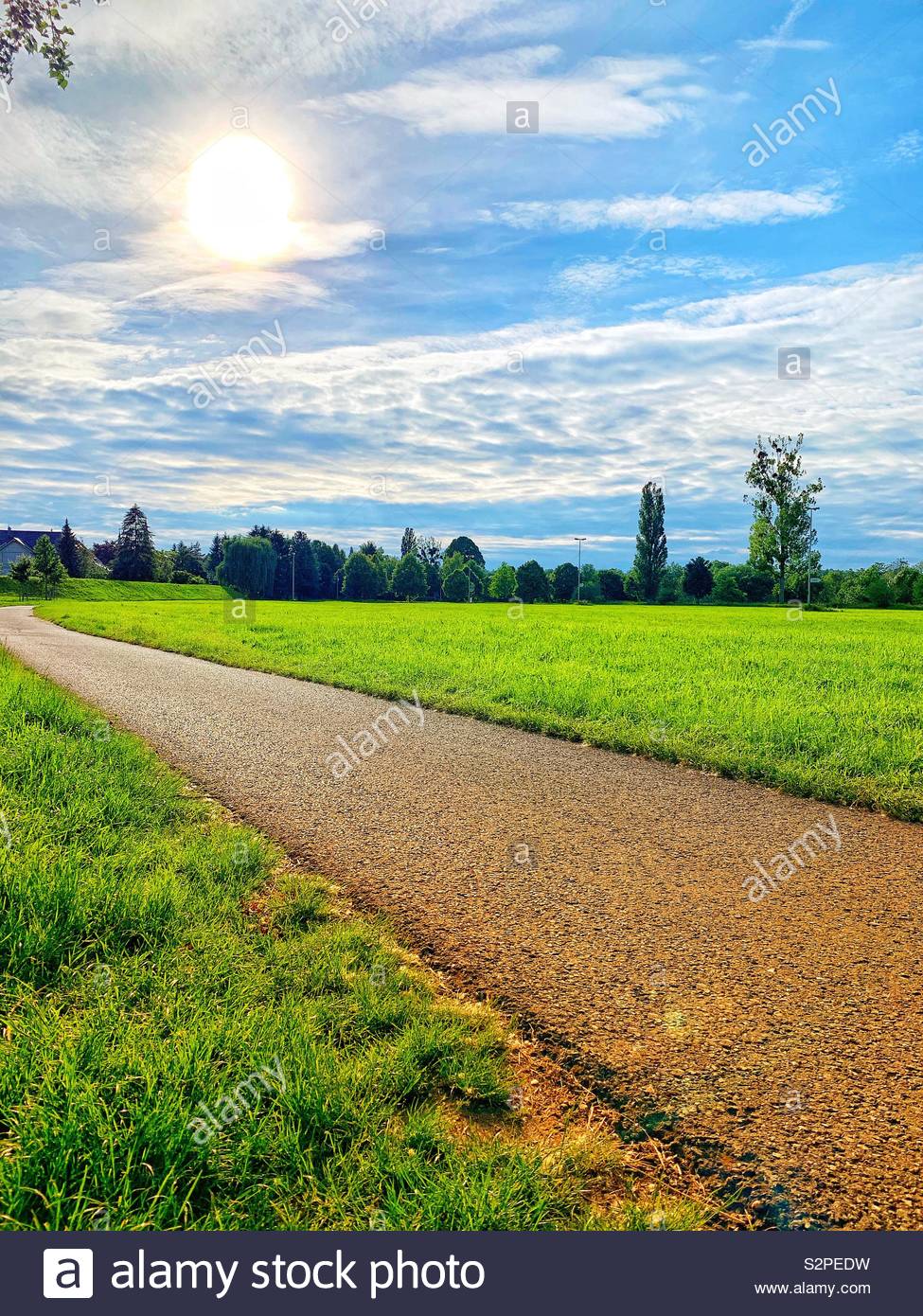 Cycletrack hi-res stock photography and images - Alamy