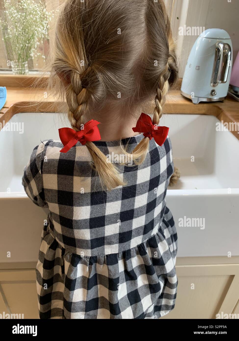 Little bows hi-res stock photography and images - Alamy