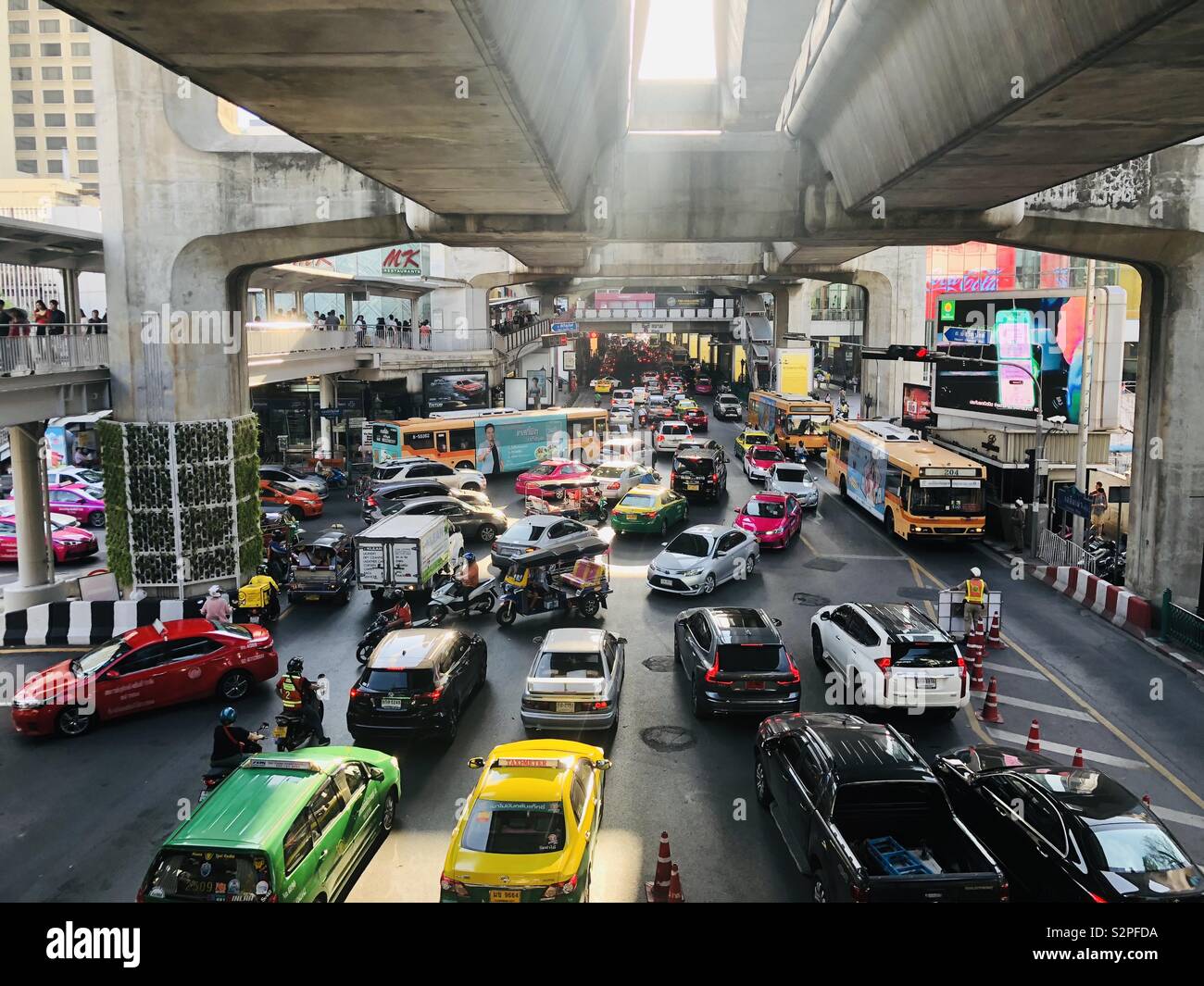 Bangkok traffic jam hi-res stock photography and images - Alamy