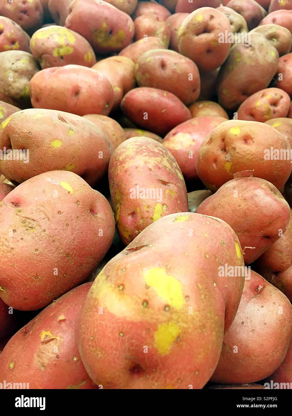 Potatoes for sale hi-res stock photography and images - Alamy