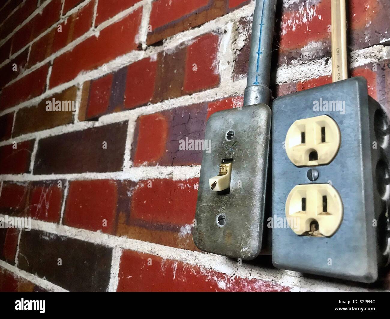 Broken light switch hi-res stock photography and images - Alamy
