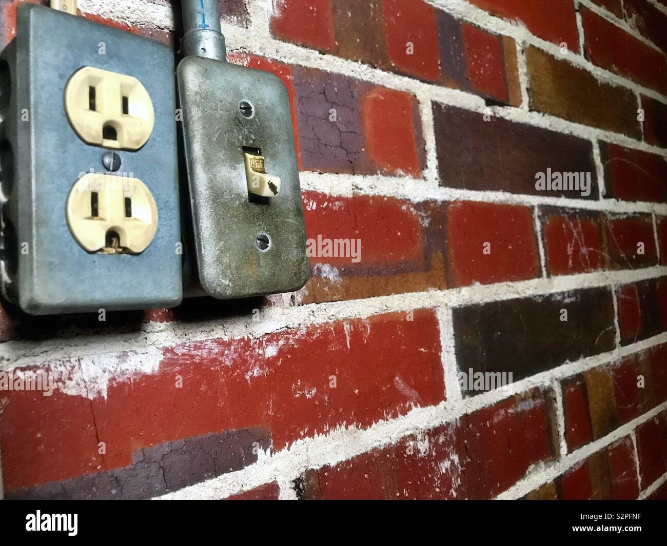 Red electrical switch hi-res stock photography and images - Alamy