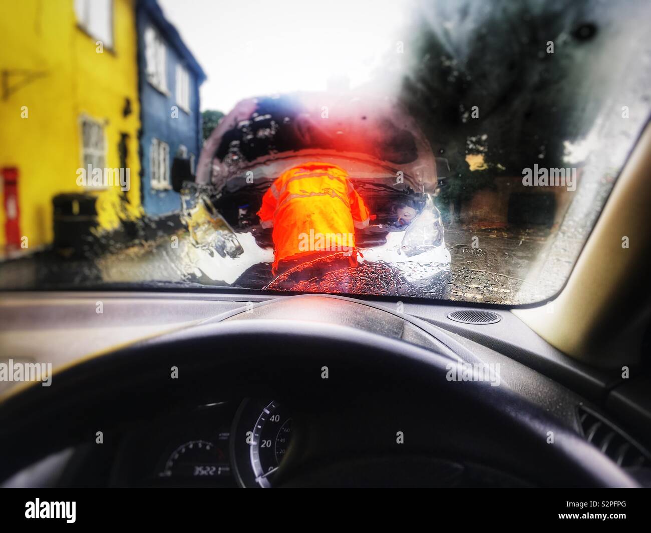 Breakdown vans hi-res stock photography and images - Alamy