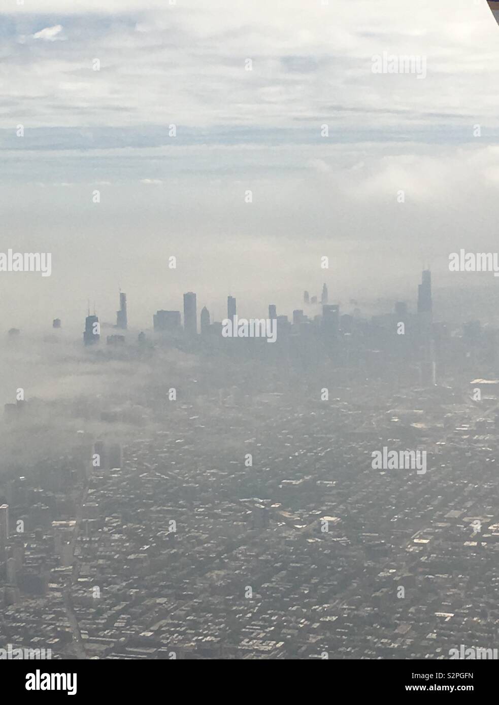 Chicago city skyline silhouette hi-res stock photography and images - Alamy