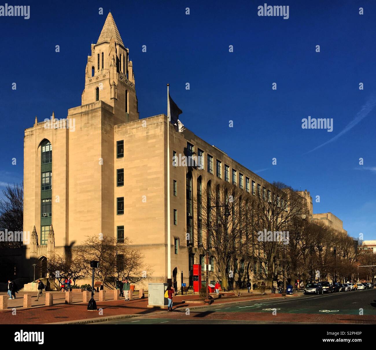 Boston college campus hi-res stock photography and images - Alamy