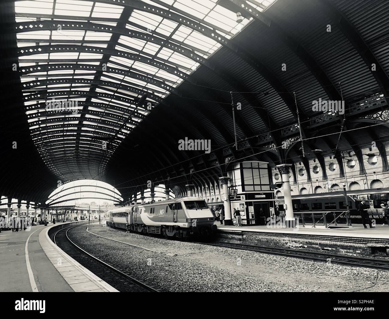 York Railway Station Stock Photo - Alamy