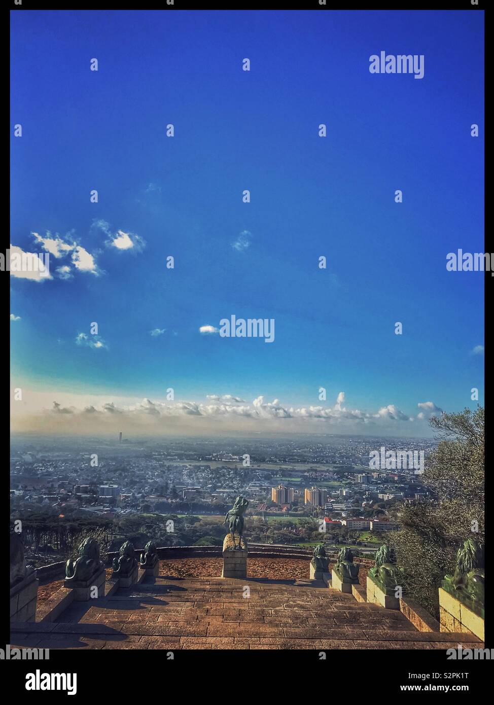 Rhodes memorial cape town hi-res stock photography and images - Alamy