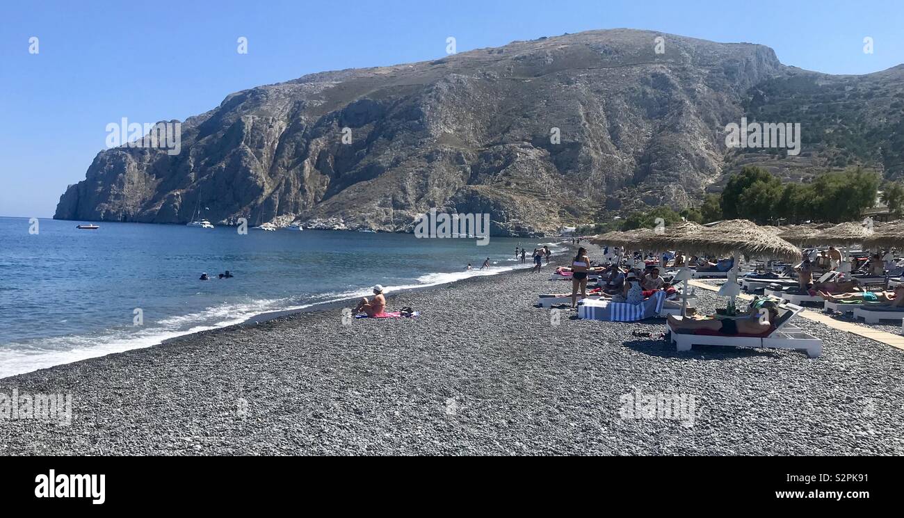 Black sand beach santorini hi-res stock photography and images - Alamy