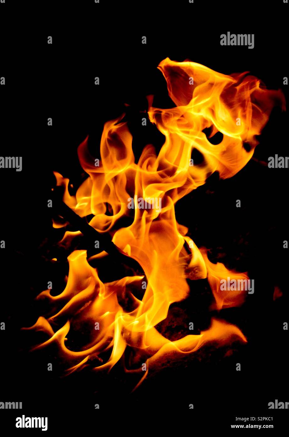 Vibrant flames hi-res stock photography and images - Alamy