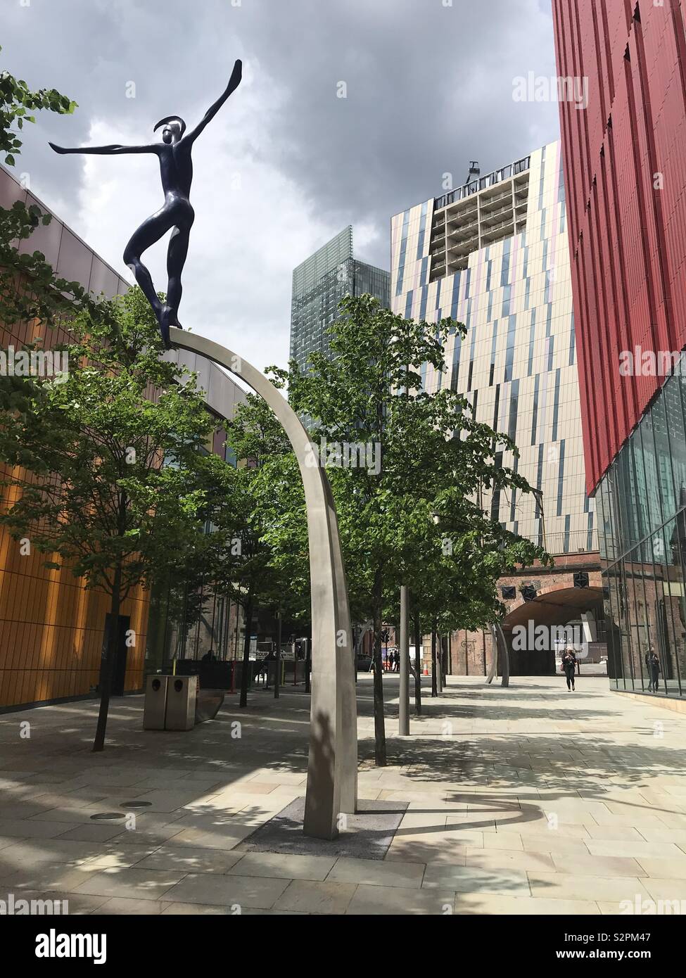 Modern manchester buildings hi-res stock photography and images - Alamy