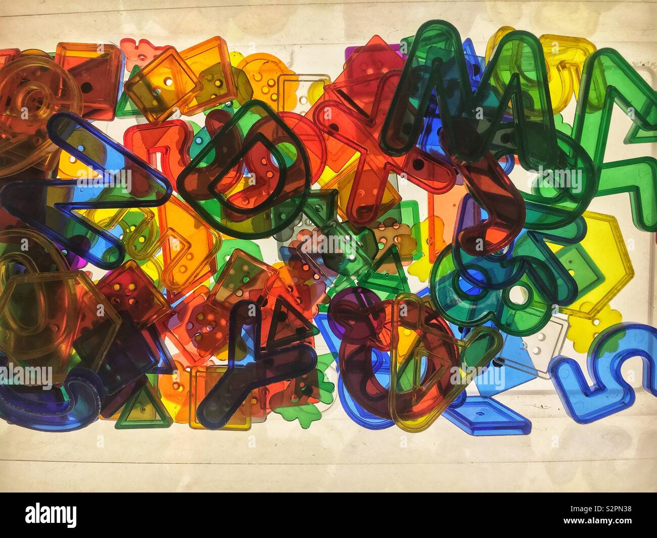 Plastic white letters hi-res stock photography and images - Alamy