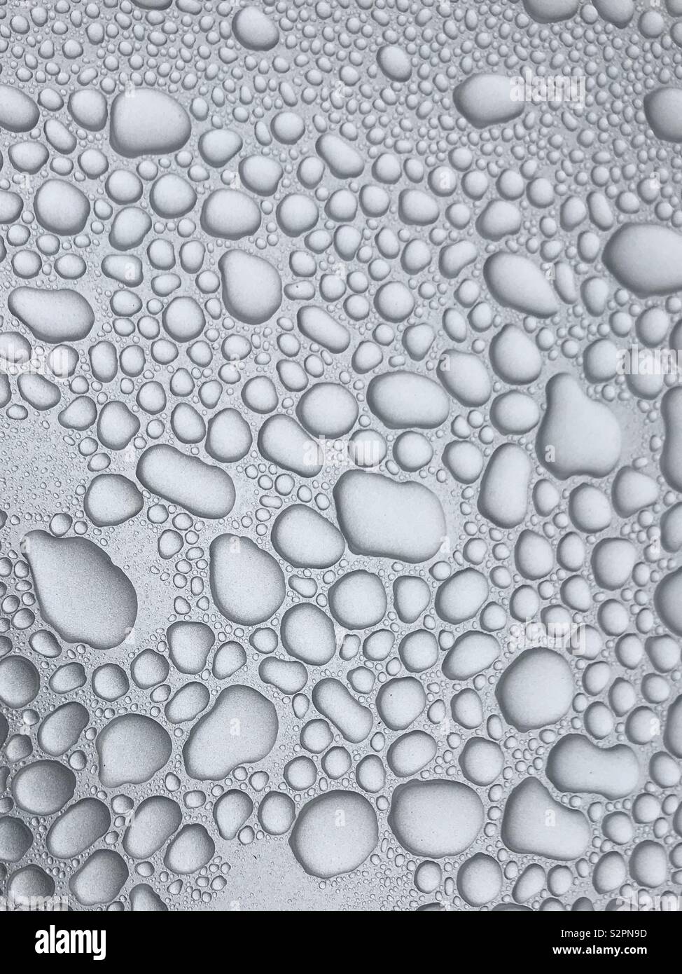 Wet beads hi-res stock photography and images - Alamy