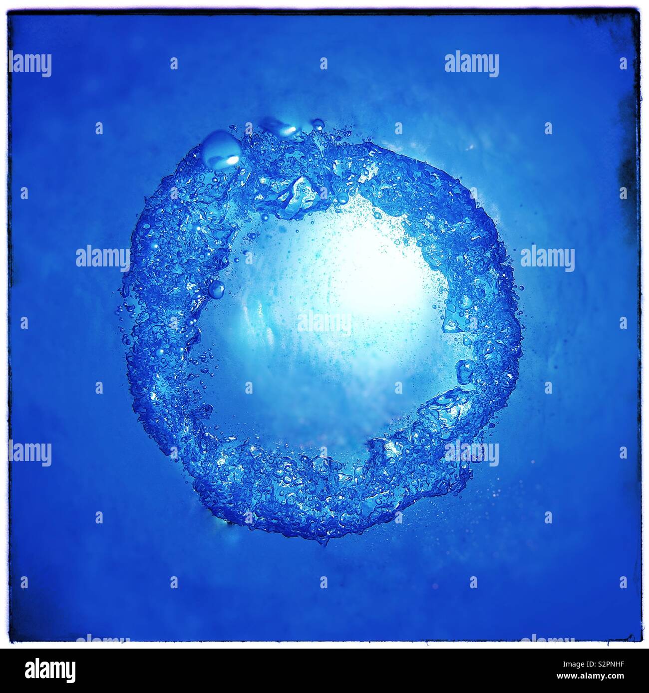 Diving ring hi-res stock photography and images - Alamy