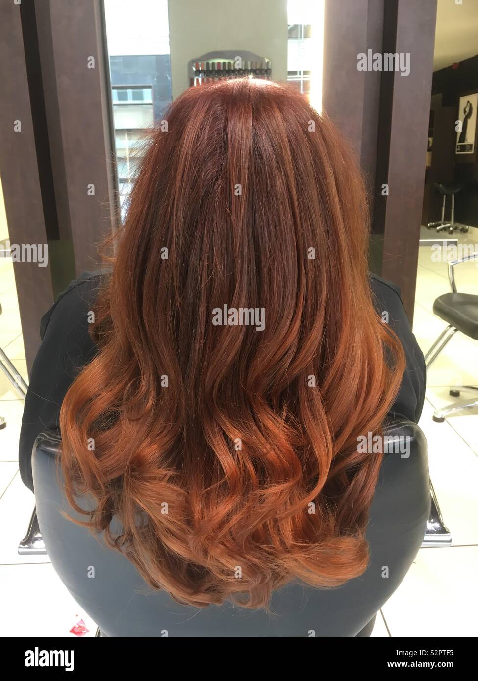 Titian red hair hi-res stock photography and images - Alamy