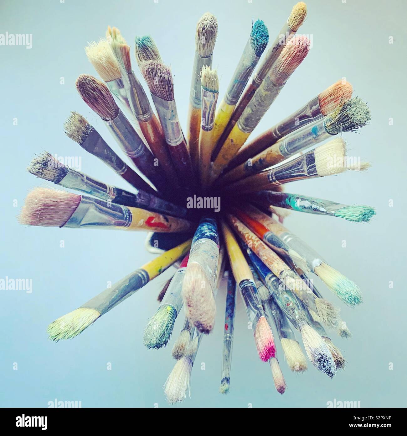 Artist with paintbrush hi-res stock photography and images - Alamy
