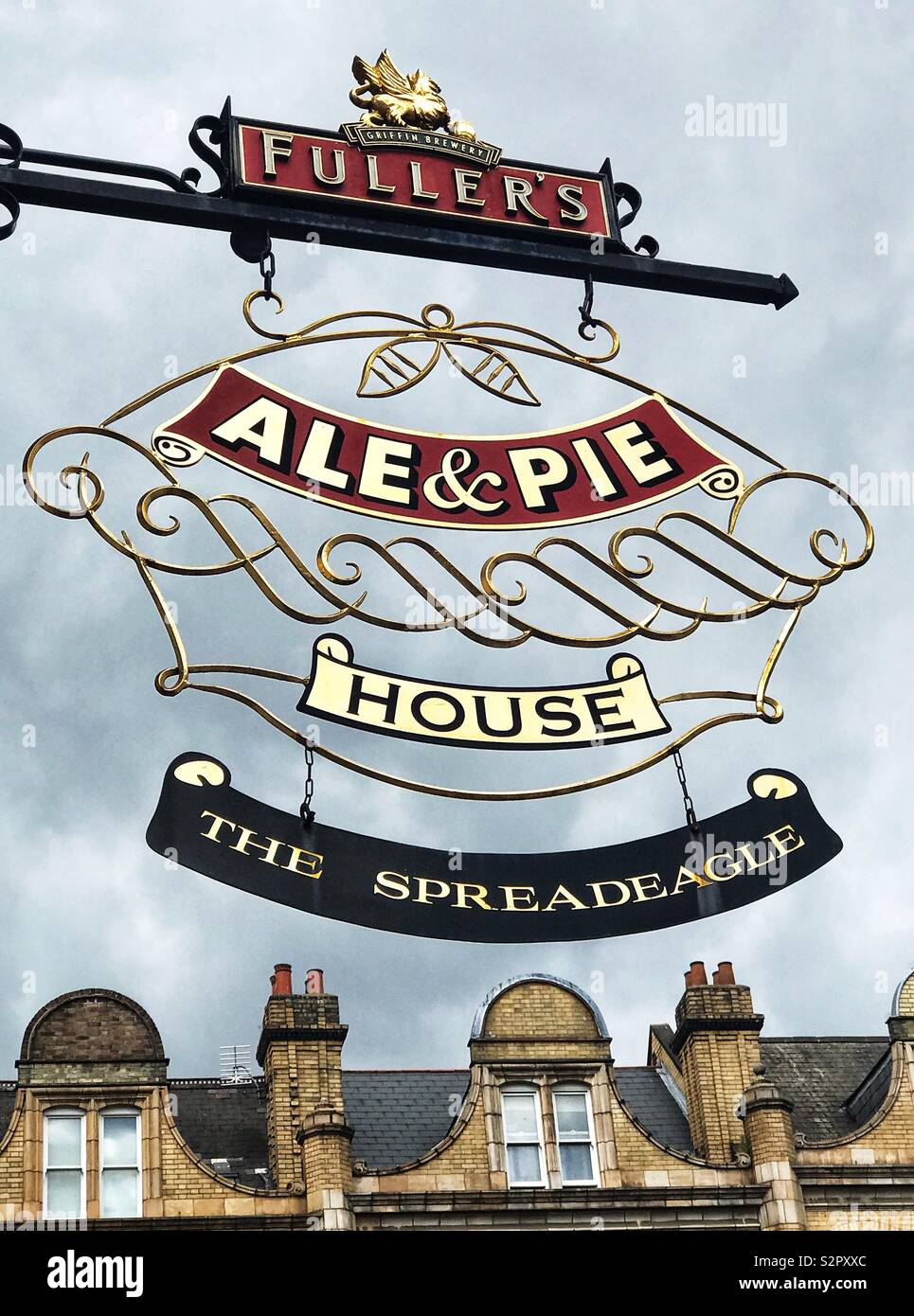 Ale and pie house sign hi-res stock photography and images - Alamy