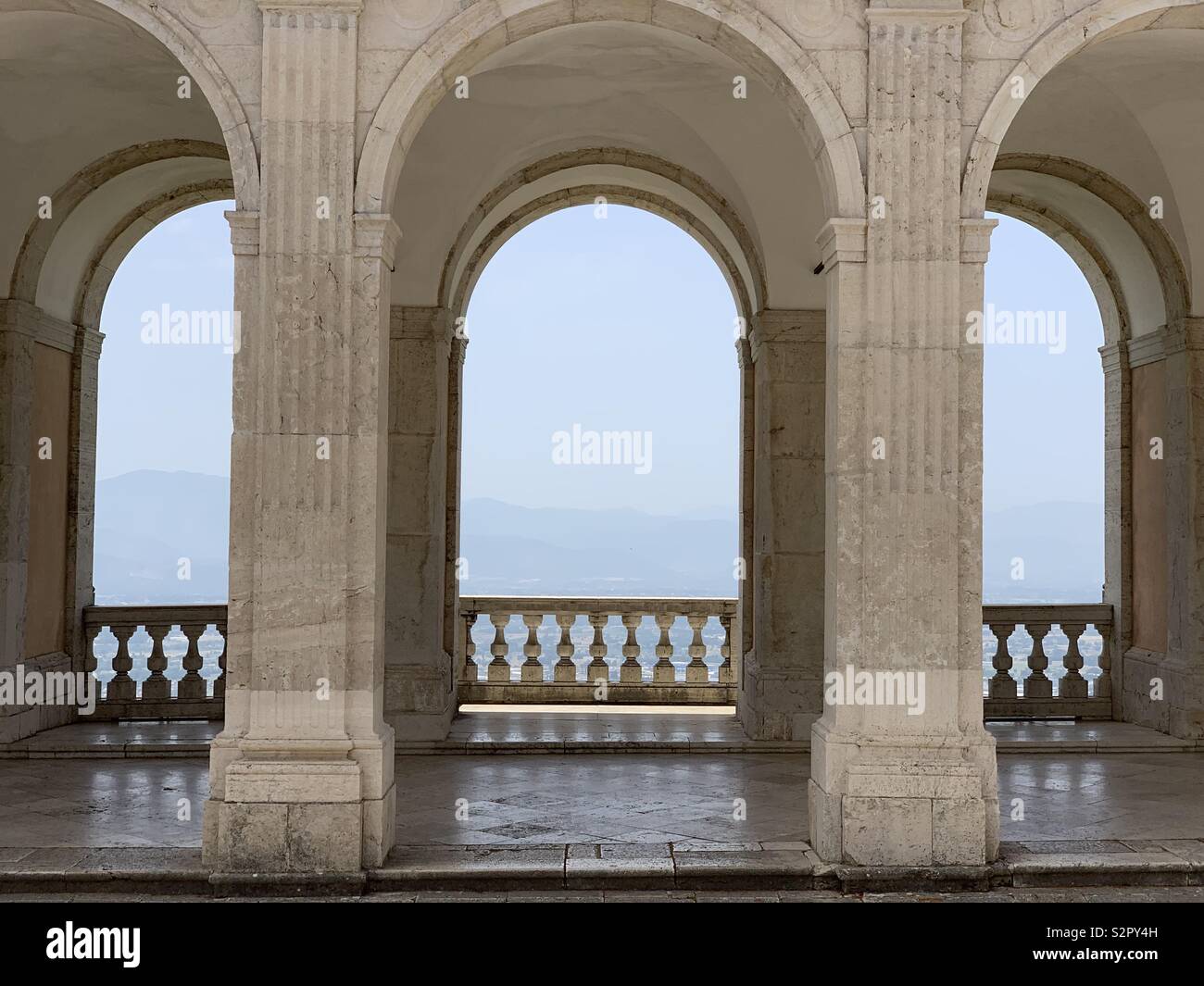 Triple arches hi-res stock photography and images - Alamy