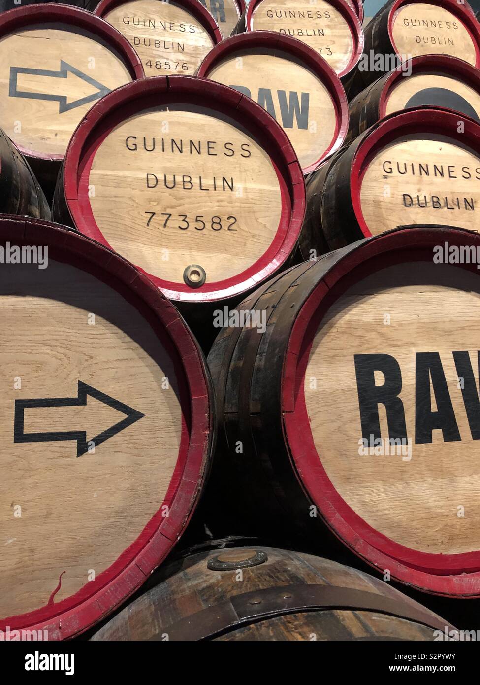 Guinness barrel hi-res stock photography and images - Alamy