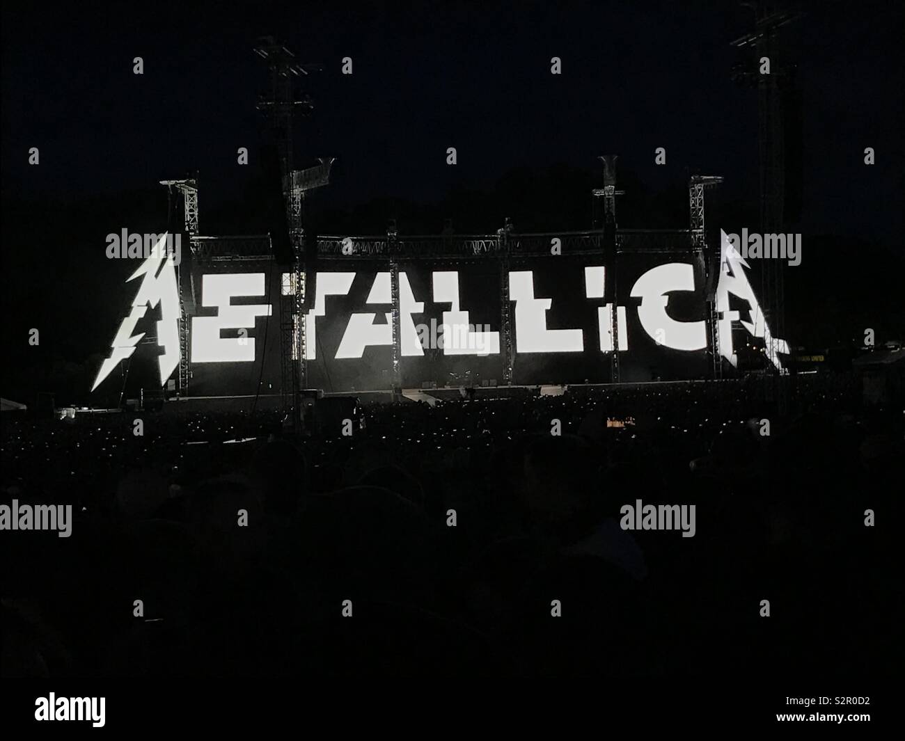 At slane castle hi-res stock photography and images - Alamy