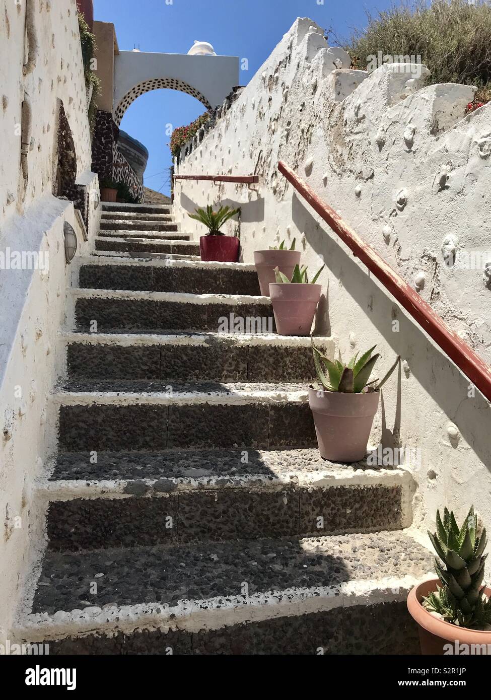 Greek steps hi-res stock photography and images - Alamy