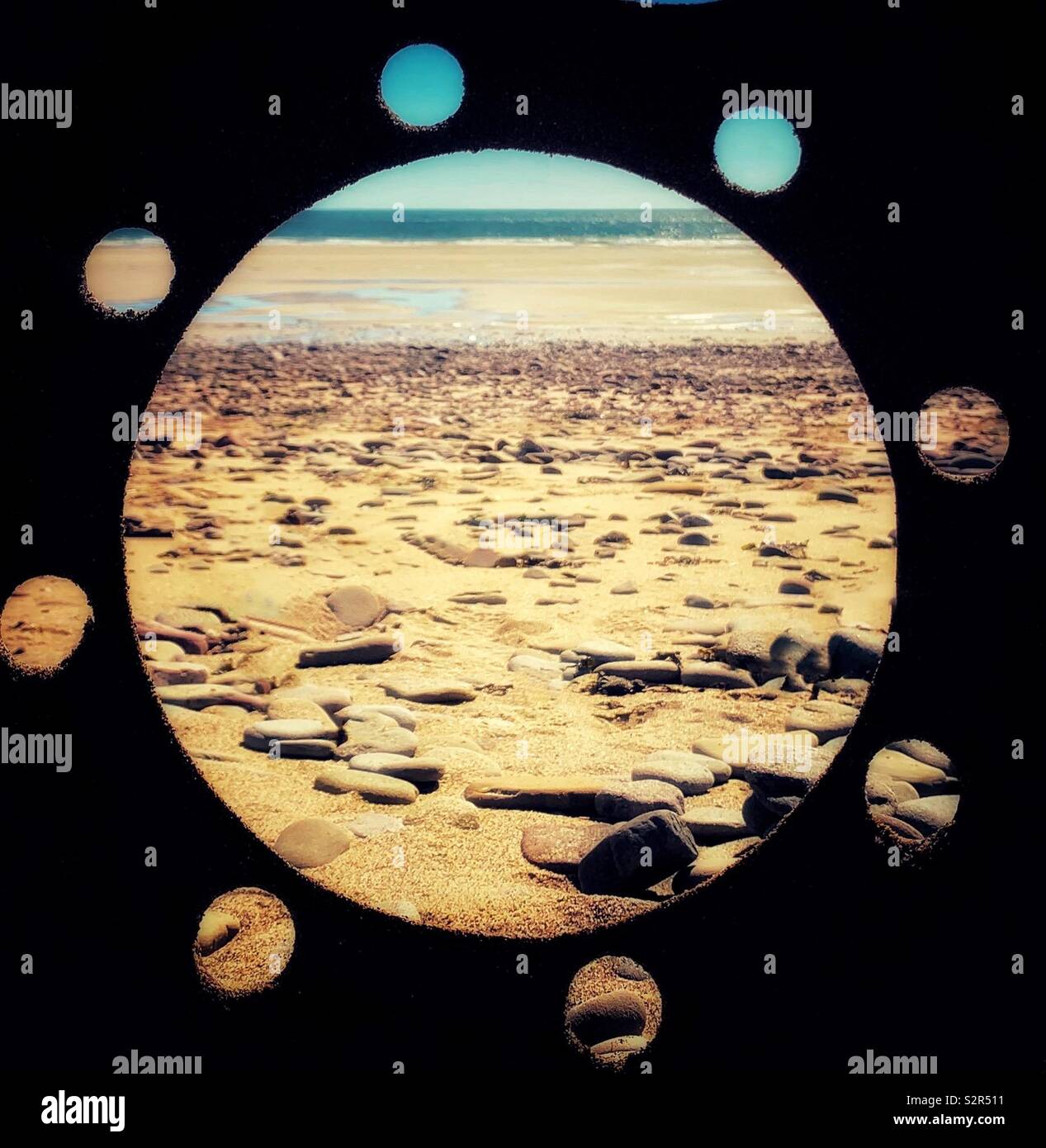 Lorry wheel hi-res stock photography and images - Alamy