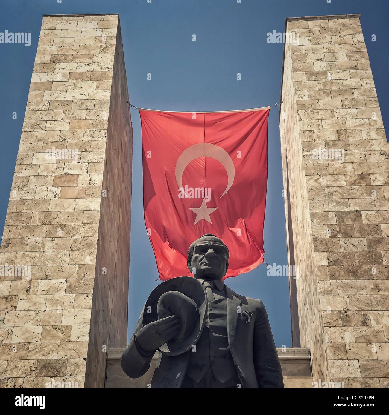 Ataturk square hi-res stock photography and images - Alamy