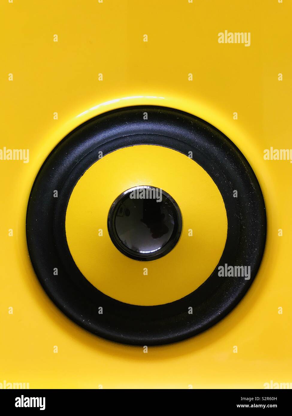 Loud music hi-res stock photography and images - Alamy