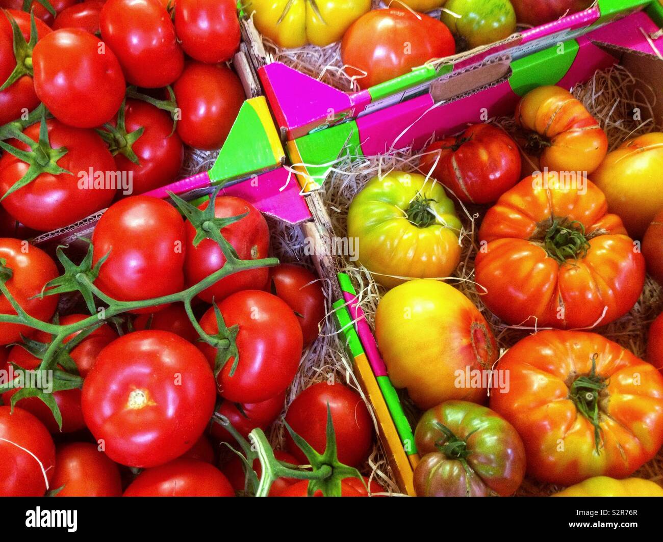 Organic Tomatoes in a shop Stock Photo - Alamy