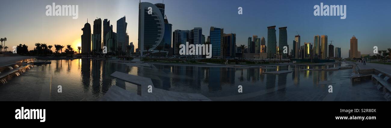 Doha, Qatar sunset Stock Photo - Alamy