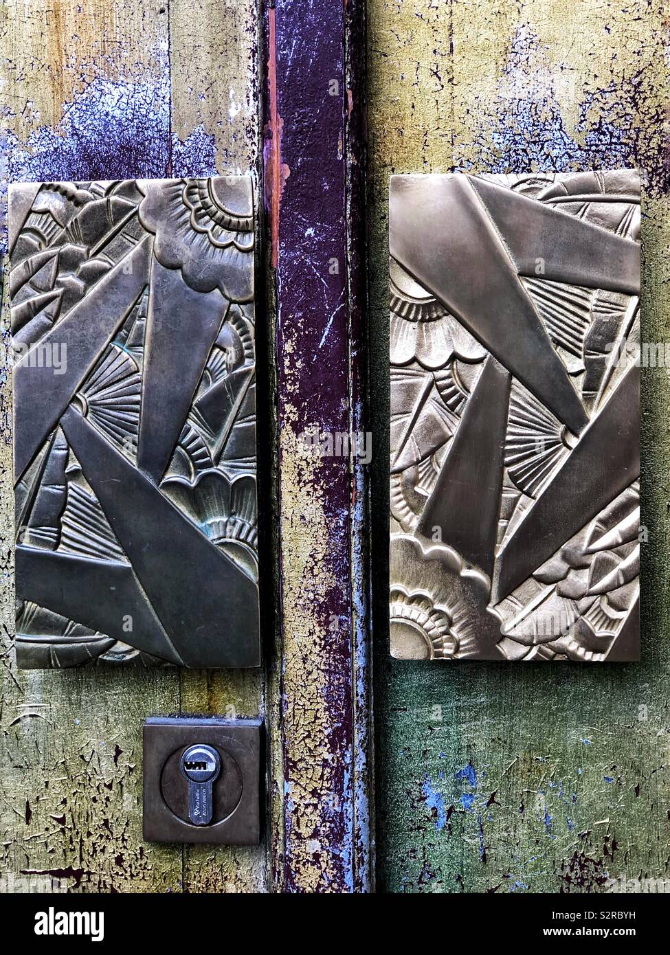 Art Deco door detail in Paris Stock Photo - Alamy