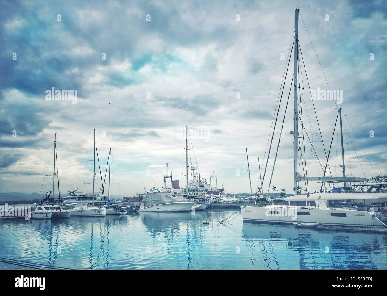 Mactan yacht club hi-res stock photography and images - Alamy