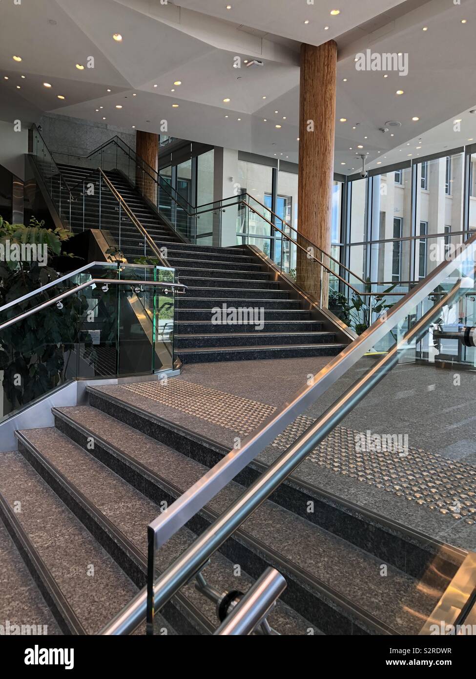 Interior modern architecture hi-res stock photography and images - Alamy