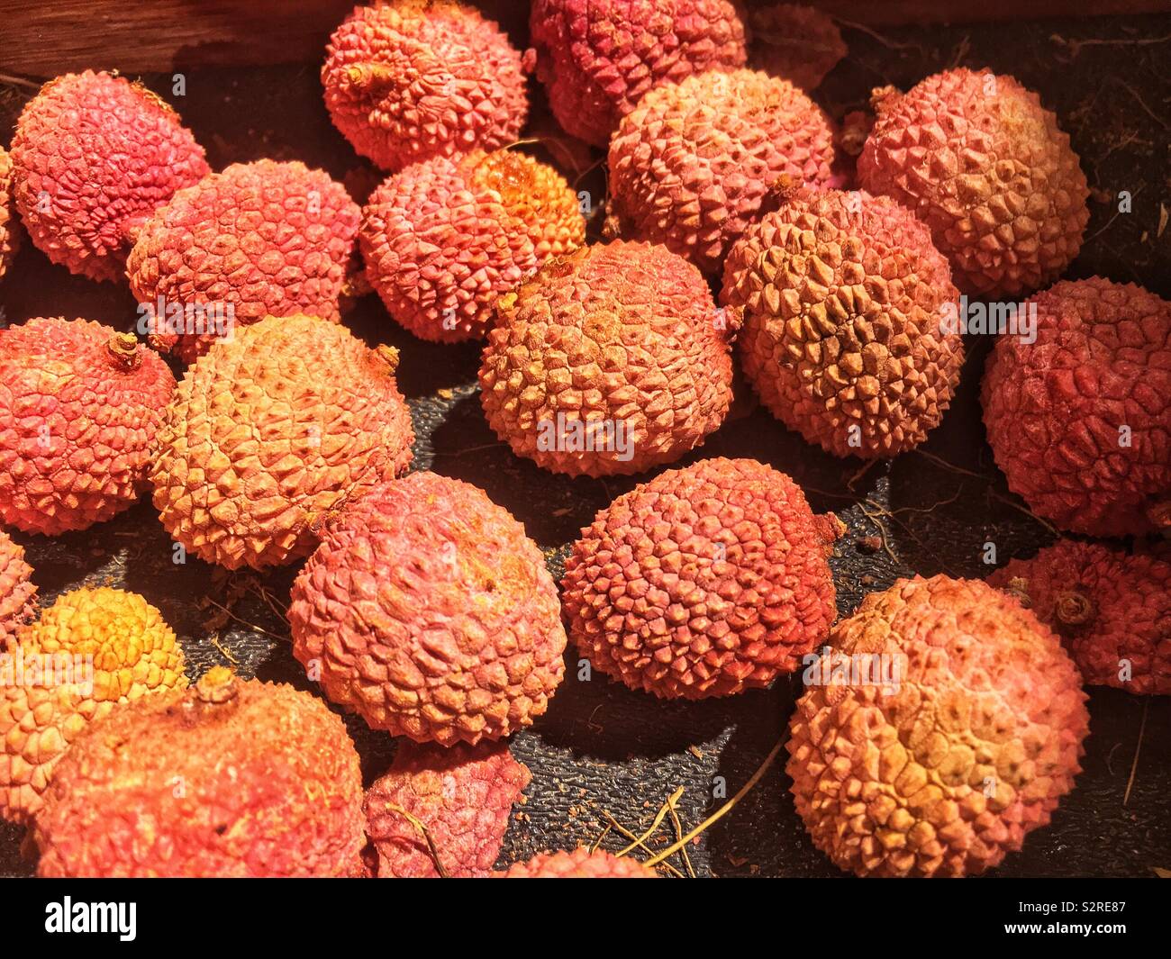 Fresh delicious ripe lychee fruit nuts, 荔枝, Litchi chinensis, lìzhī ...