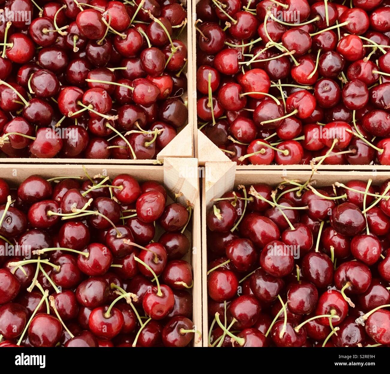 Shiny cherries hi-res stock photography and images - Alamy