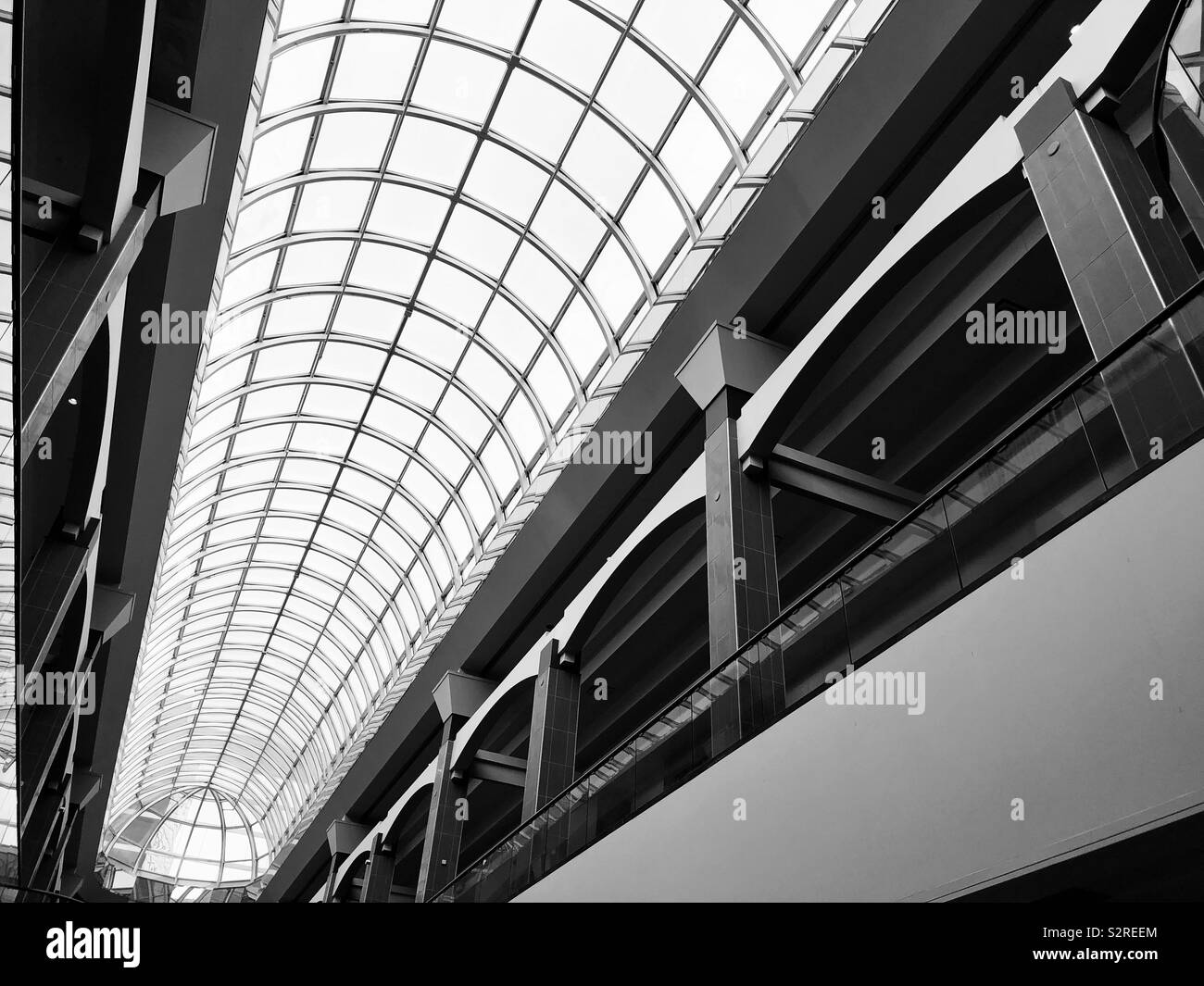 Architectural skylight hi-res stock photography and images - Alamy