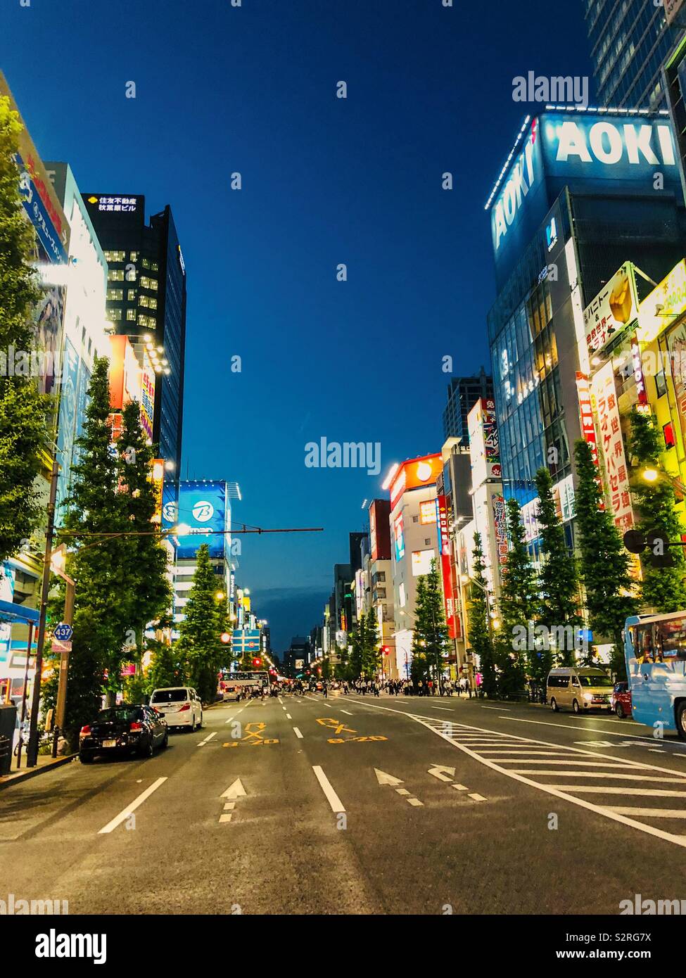 Electric city hi-res stock photography and images - Alamy