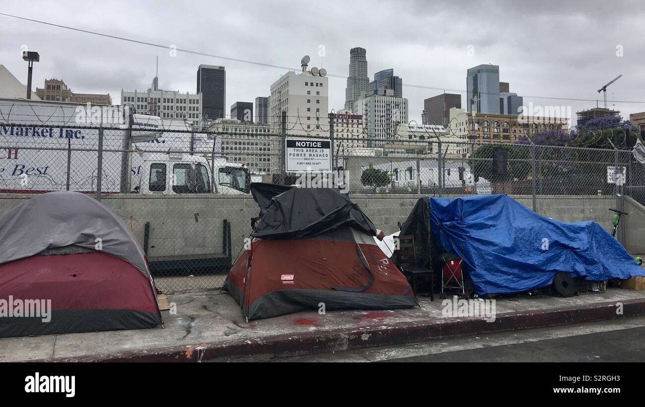 Tent city california hi-res stock photography and images - Alamy