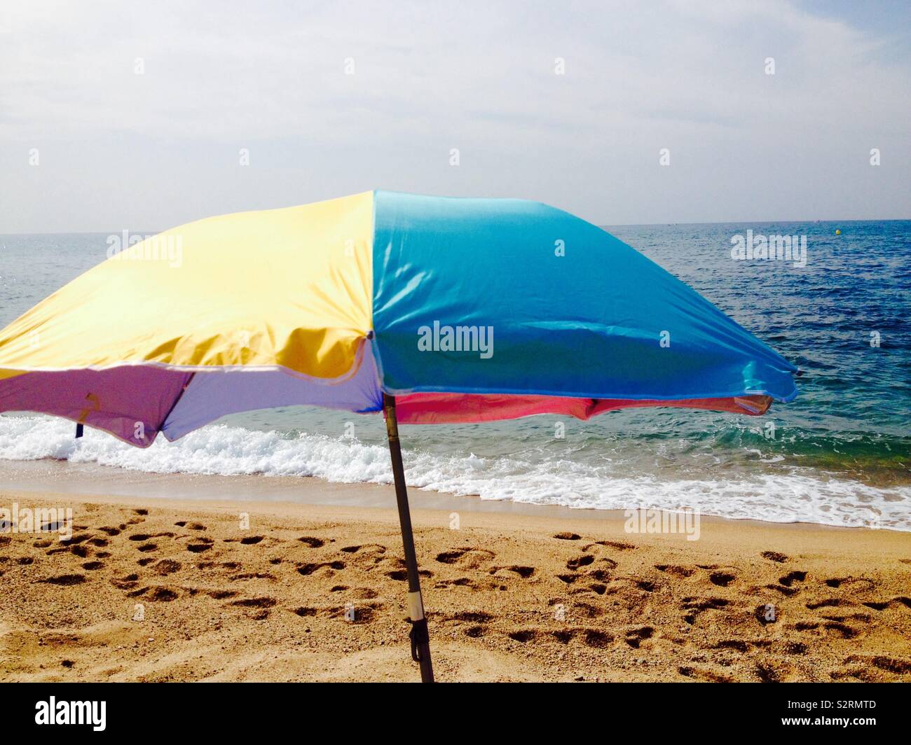 Parasol on beach Stock Photo - Alamy