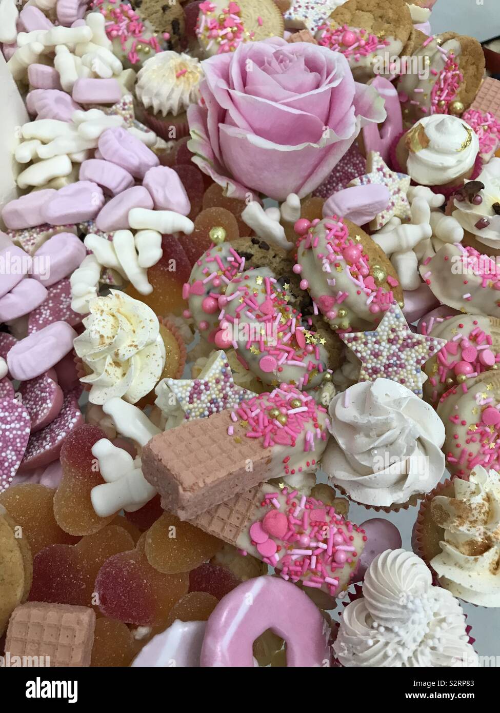 Sweets hundreds thousands hi-res stock photography and images - Alamy