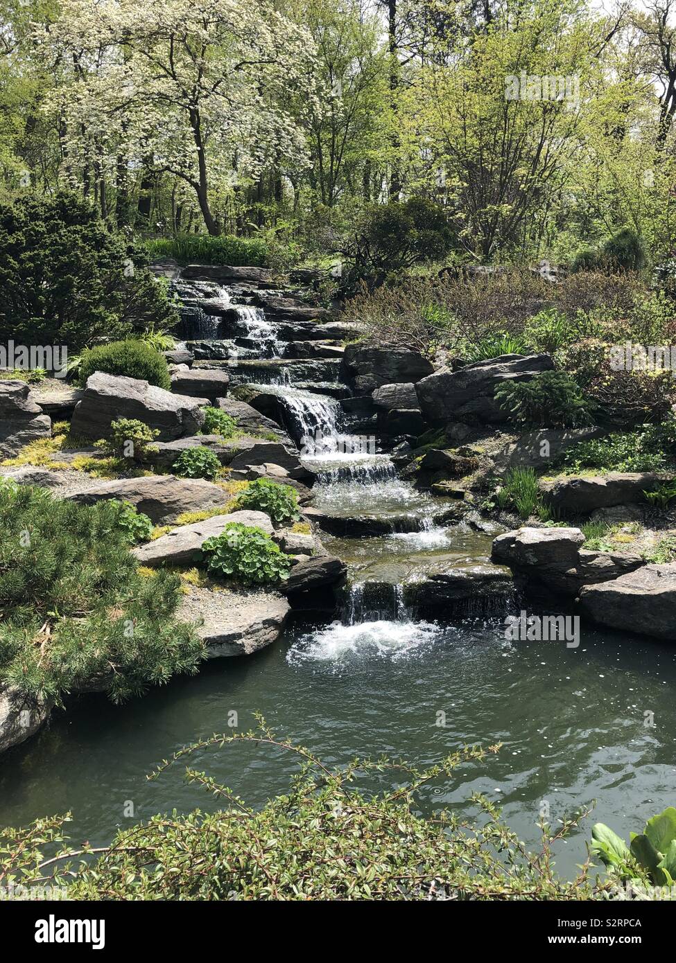 Bronx river water park hi-res stock photography and images - Alamy