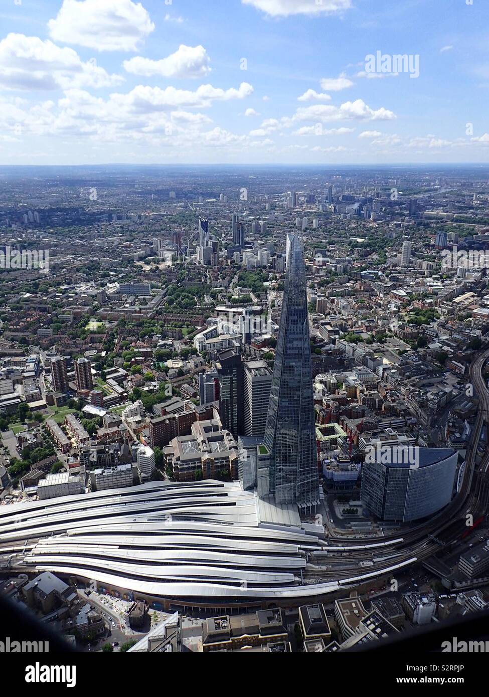 The shard london bridge station hi-res stock photography and images - Alamy