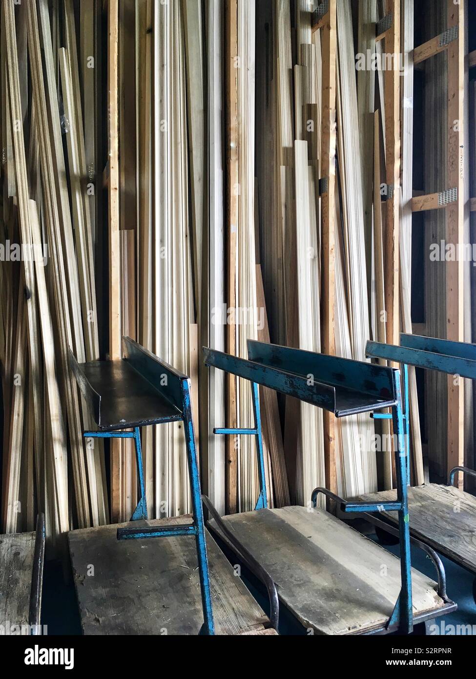 Lumber yard hi-res stock photography and images - Alamy