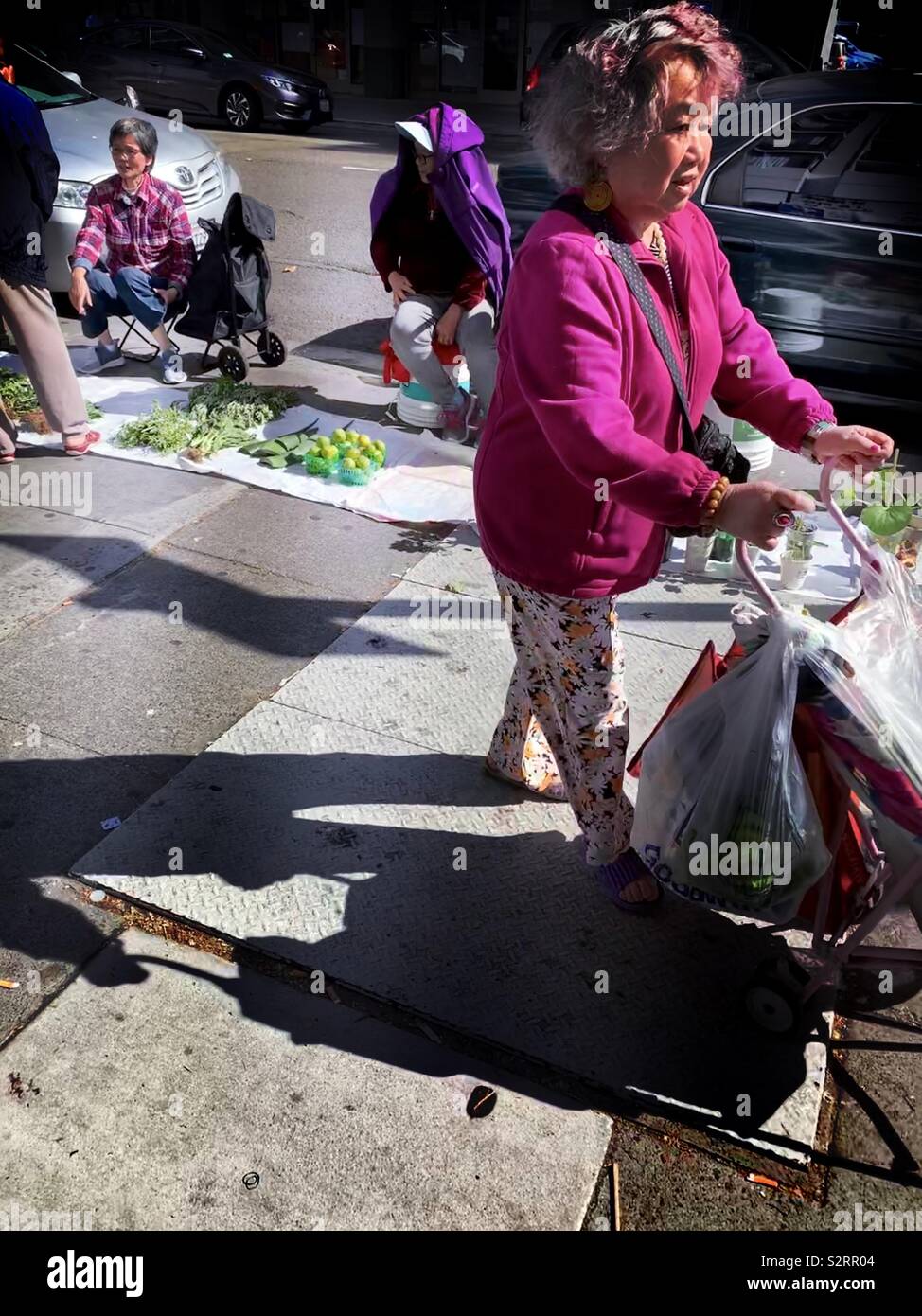 Child peddlers hi-res stock photography and images - Alamy