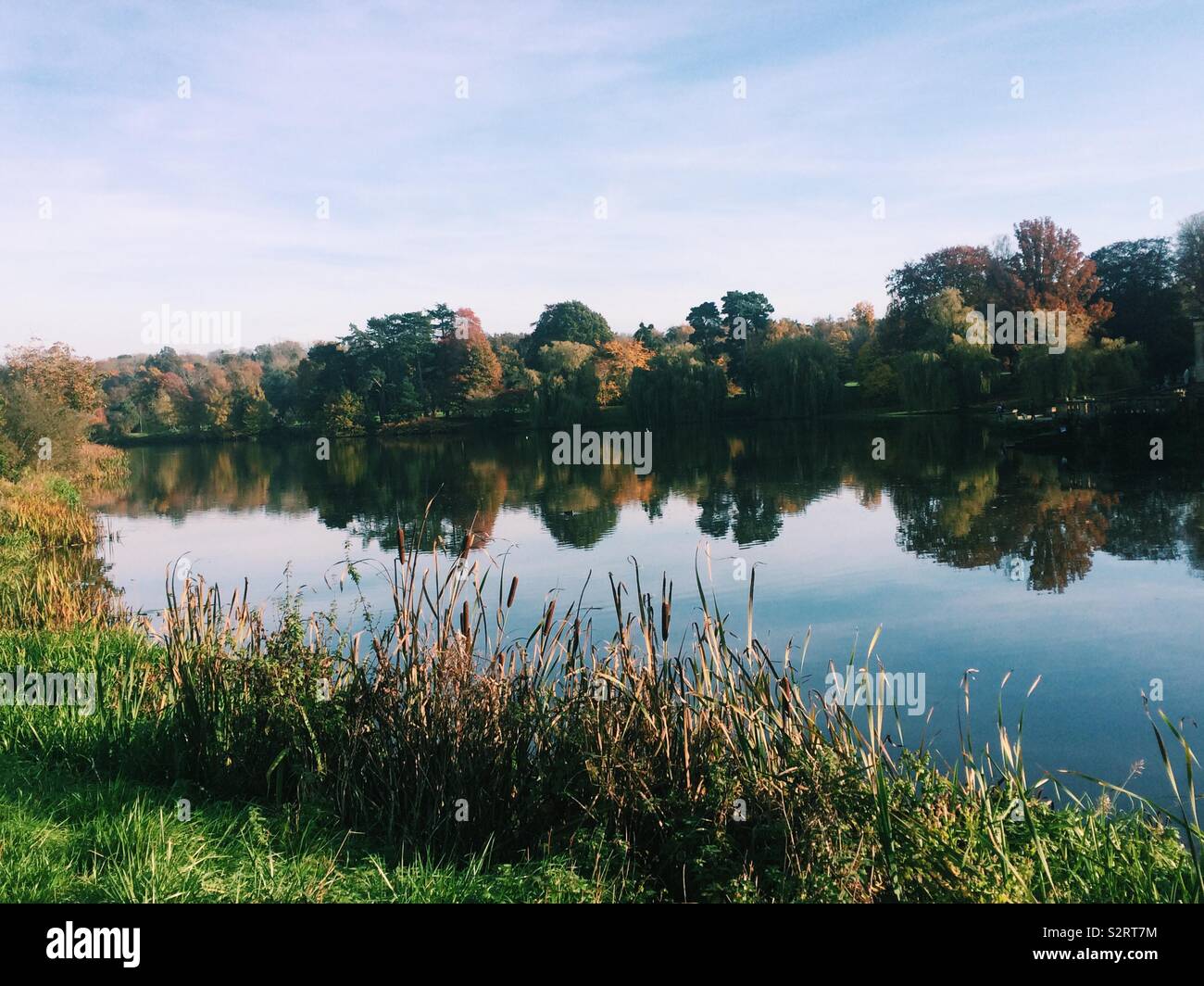 Stunning reflection of lake Stock Photo - Alamy