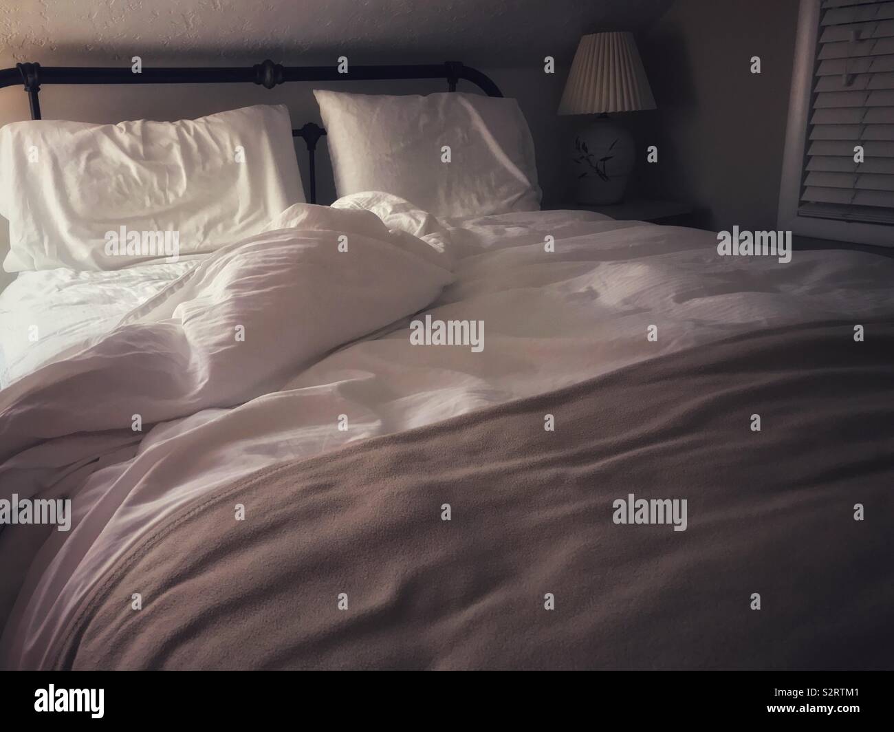 Bed warm hi-res stock photography and images - Alamy