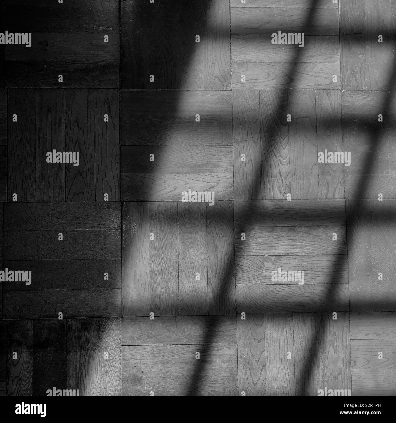 Shadow lines on floor hi-res stock photography and images - Alamy